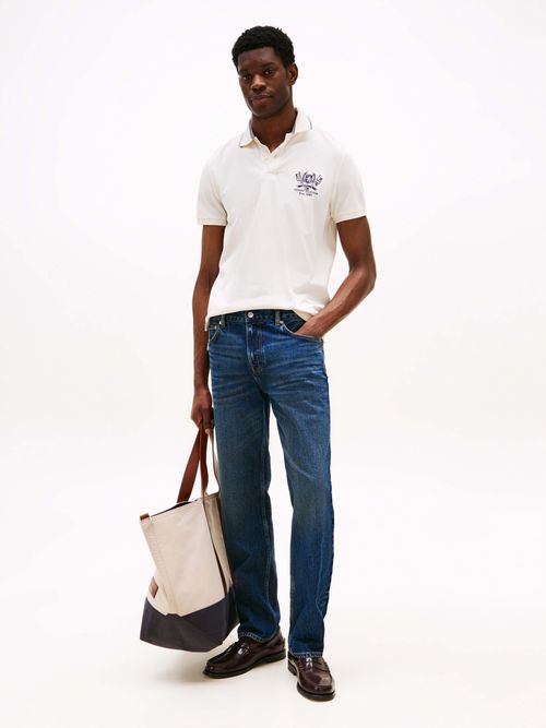 Polo de corte regular con escudo TH bordado de hombre Tommy Hilfiger ...